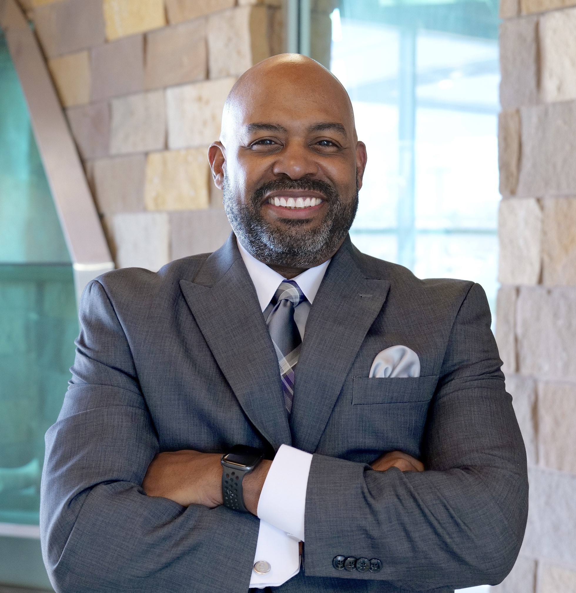 Dr. Sean L. Huddleston | CASE